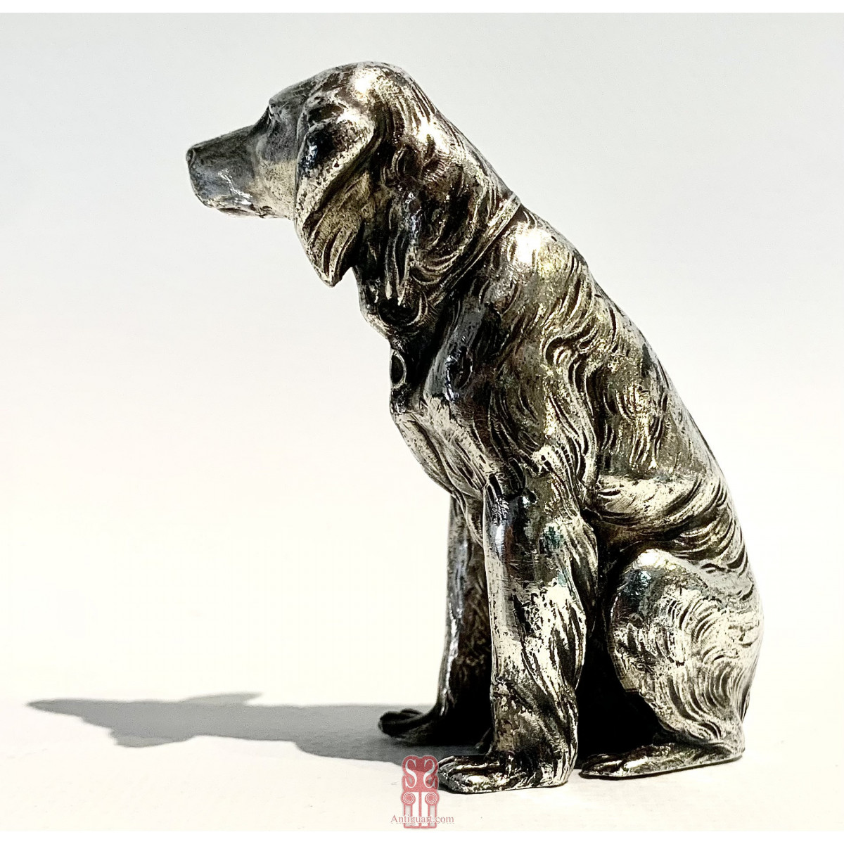 Escultura de perro, bronce plateado