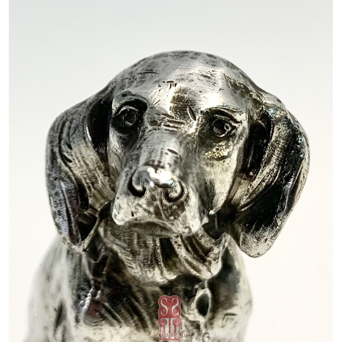 Escultura de perro, bronce plateado