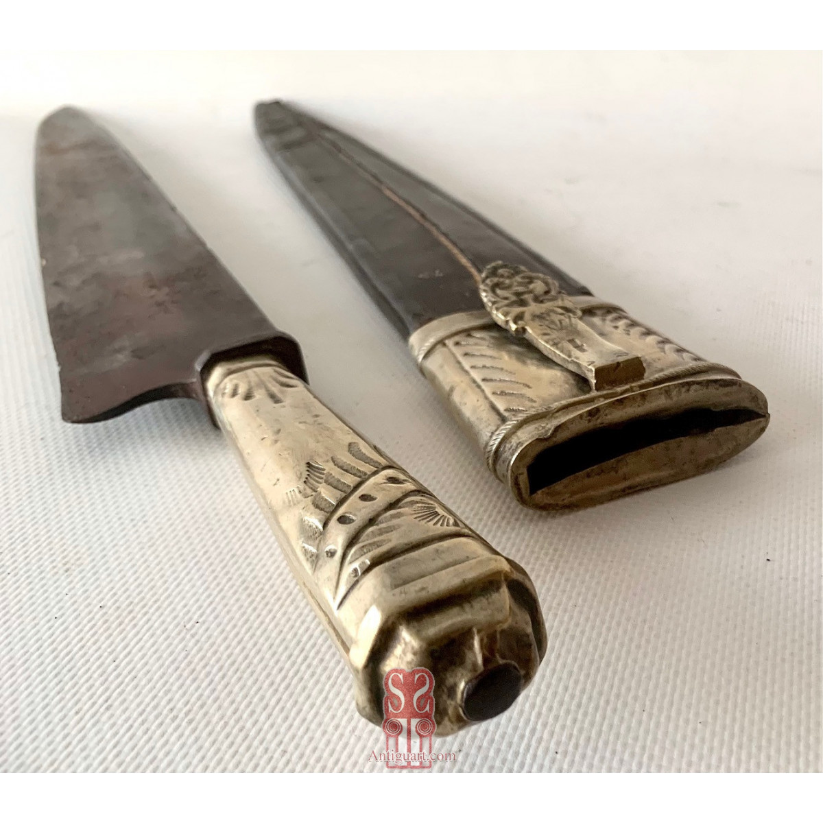 Argentine facon dagger knife, circa 1900-1920.